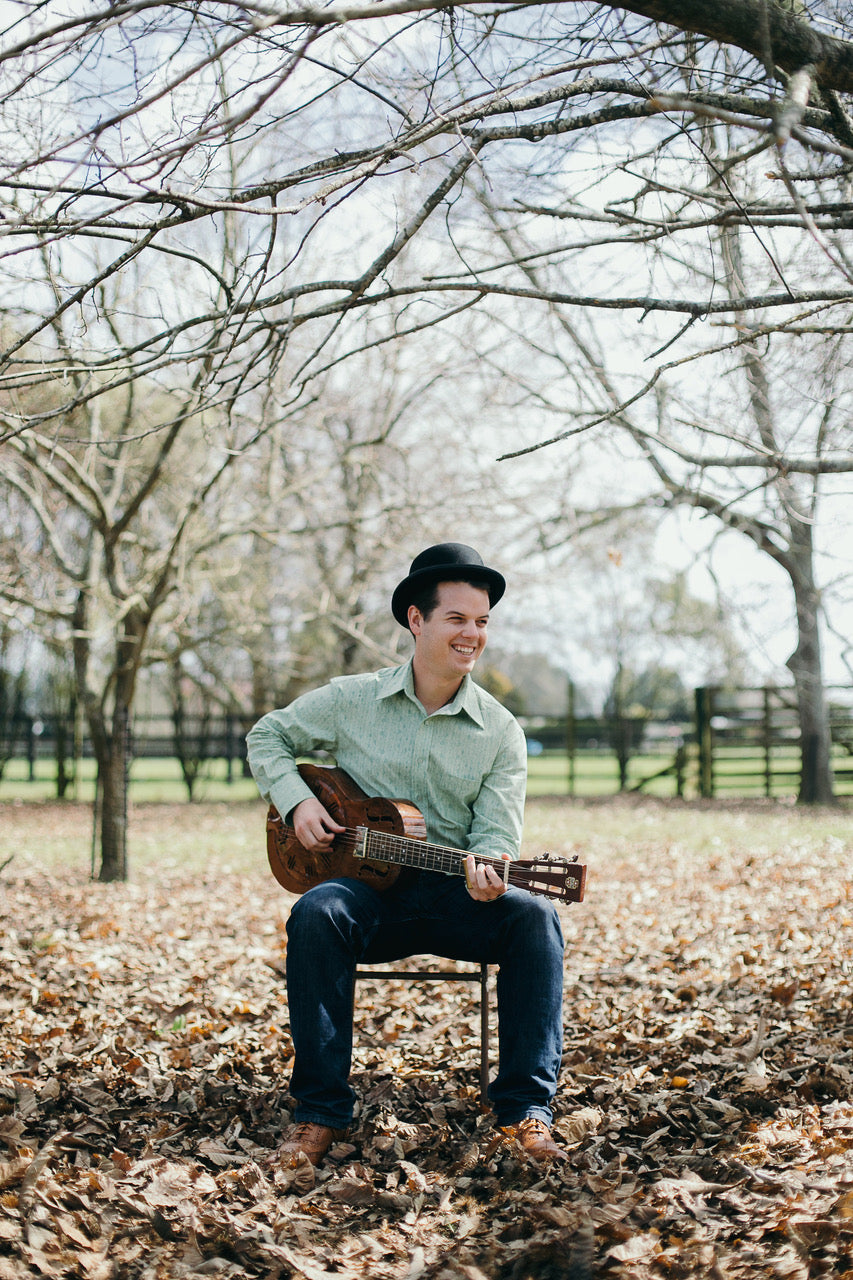 Nick Brightwell In-store - World Class Fingerstyle Guitarist